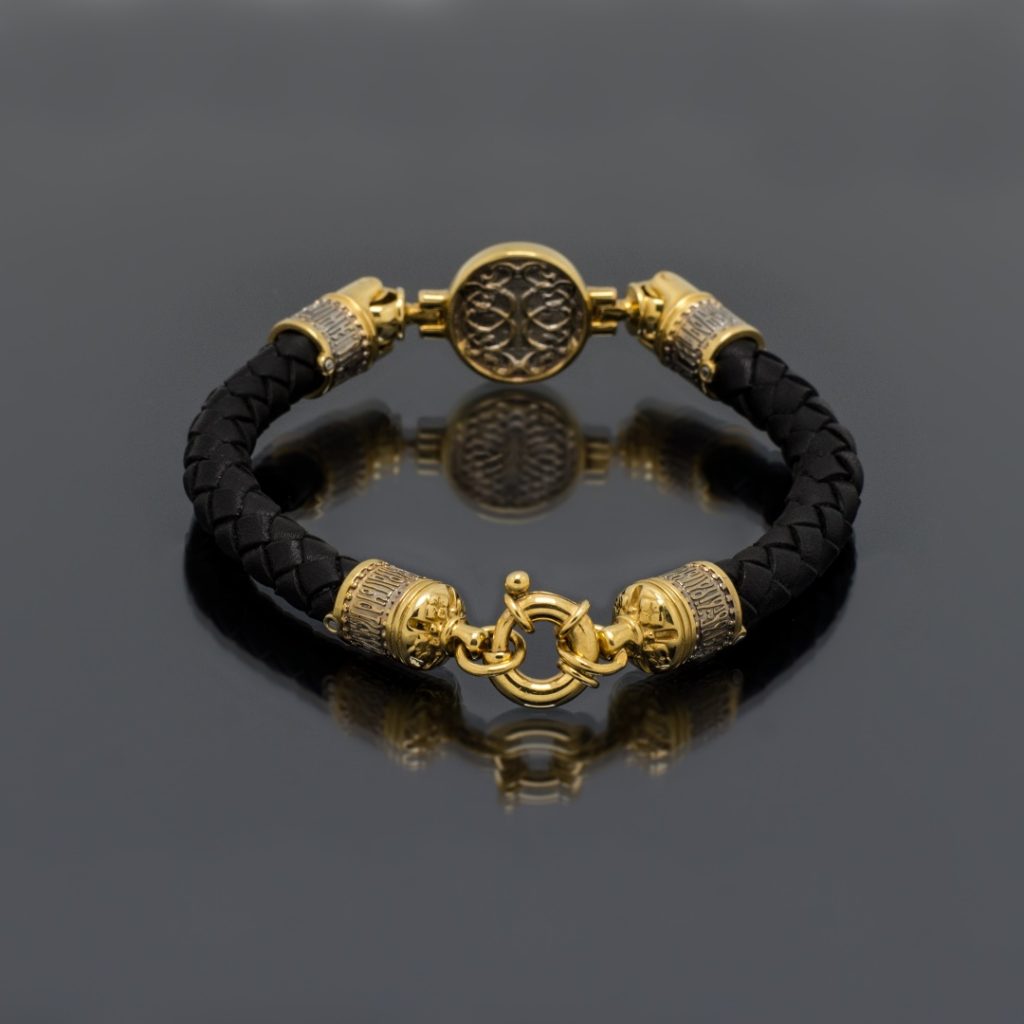 Браслет «Гайтан с Хризмой в золочении» | Кустодия-творческая мастерская